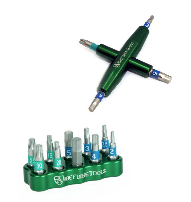 4-Way Multi-tool with Interchangeable bits